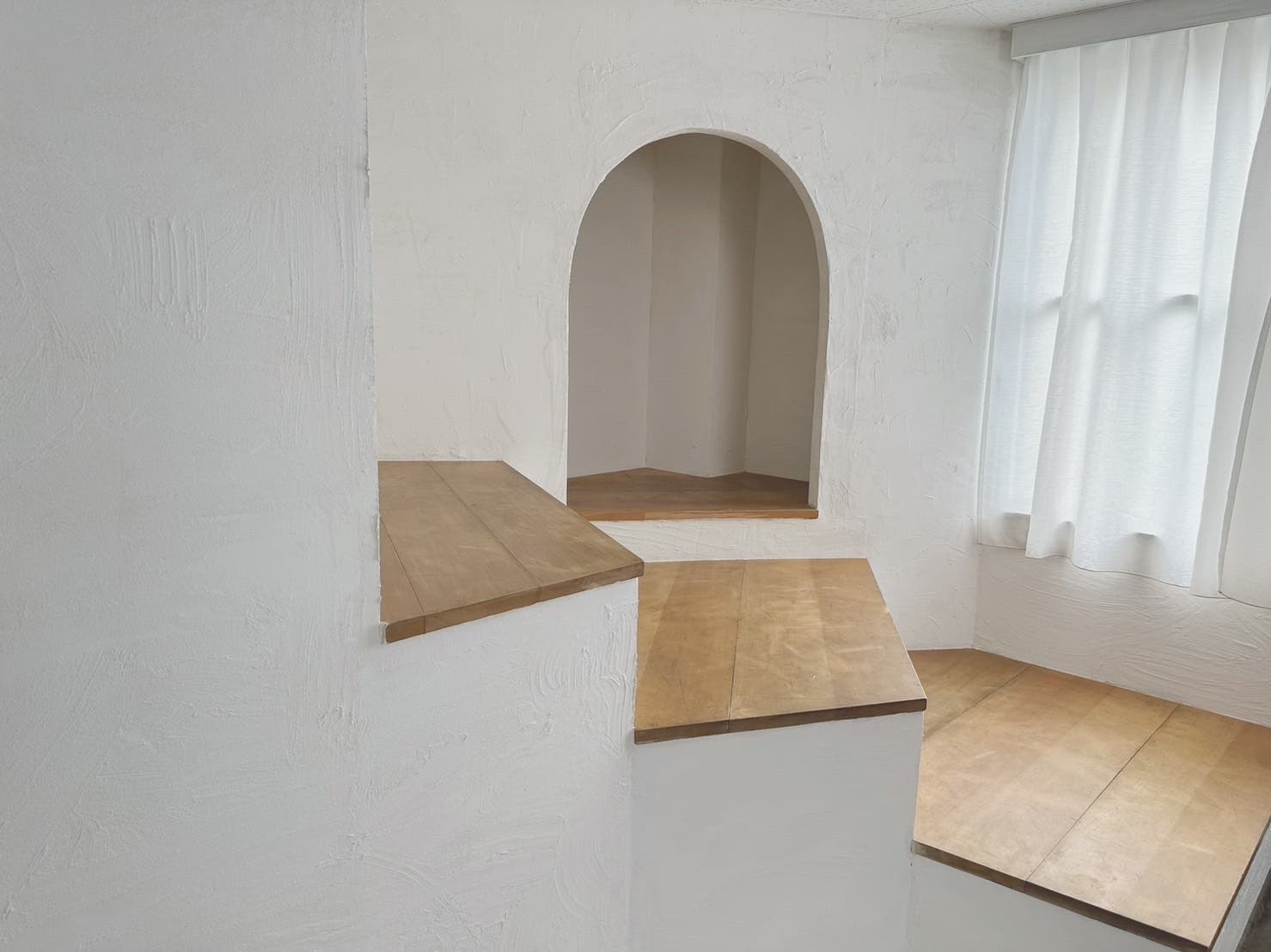 24時間営業 維持費、追加金無し・1時間～可・駅３分】広々撮影スタジオ3室/自然光/ポートレート/白ホリスタジオ/難波５分の写真16