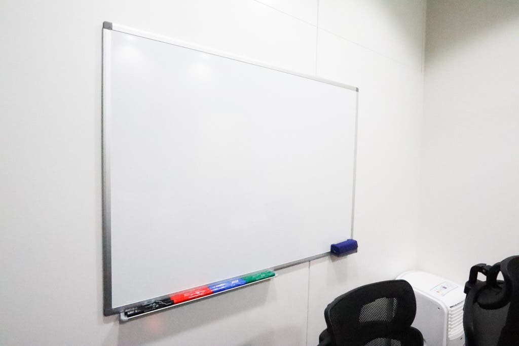 【五反田駅 徒歩1分！完全個室！8名利用可！】大型モニター・WiFi無料・オフィスチェア！ふれあい貸し会議室 五反田No81の写真8