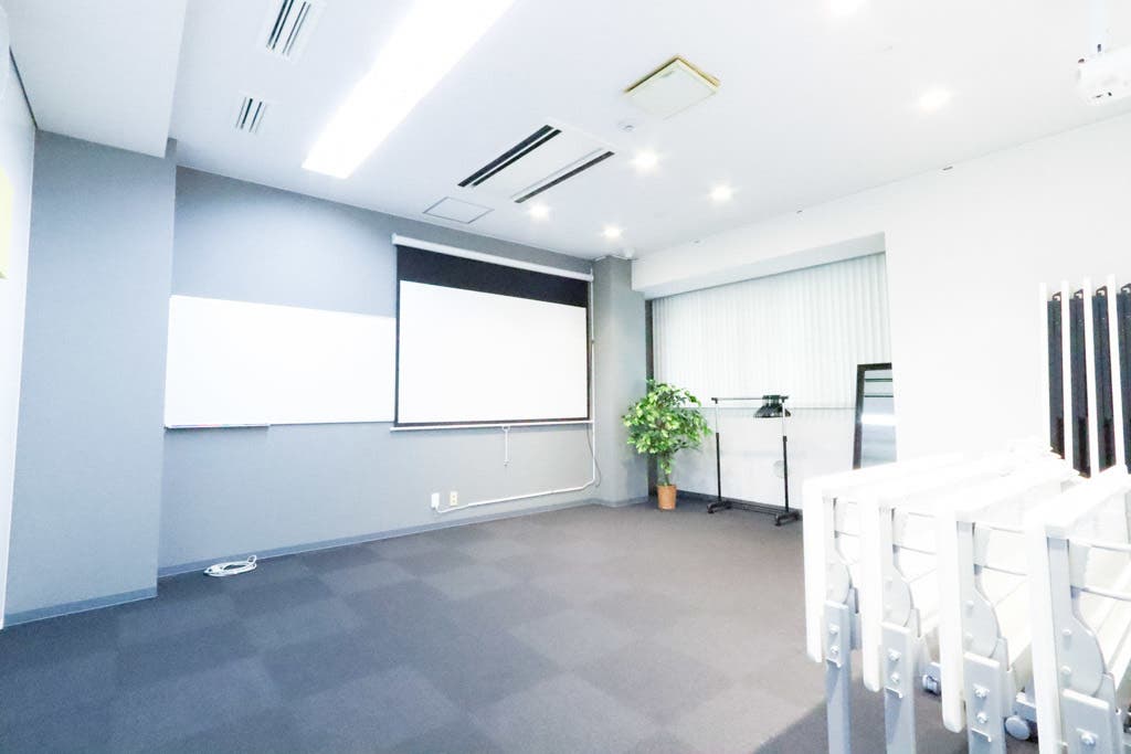 【五反田駅 徒歩1分！中型会議室！33名利用可！】プロジェクター・WiFi無料！ふれあい貸し会議室 五反田No82の写真16