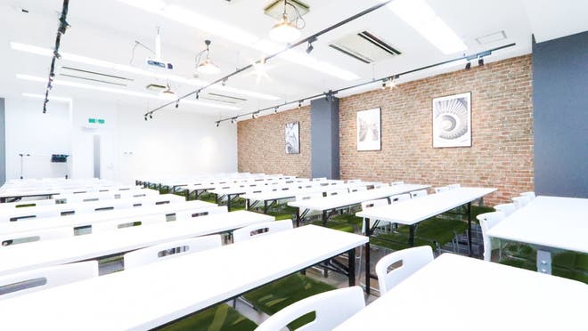 【五反田駅 徒歩1分!大型会議室!91名利用可!】高性能プロジェクター・マイク・WiFi無料!ふれあい貸し会議室 五反田No79の写真6