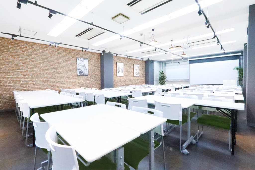 【五反田駅 徒歩1分！大型会議室！91名利用可！】高性能プロジェクター・マイク・WiFi無料！ふれあい貸し会議室 五反田No79の写真8