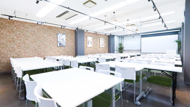 【五反田駅 徒歩1分!大型会議室!91名利用可!】高性能プロジェクター・マイク・WiFi無料!ふれあい貸し会議室 五反田No79の写真8