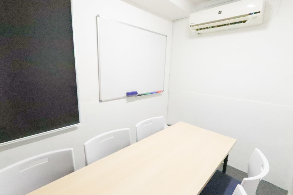 【目黒駅正面口 15秒！駅直結アトレ目黒2隣り！6名】モニター・ホワイトボード・WiFi無料！ふれあい貸し会議室 目黒No84の写真5
