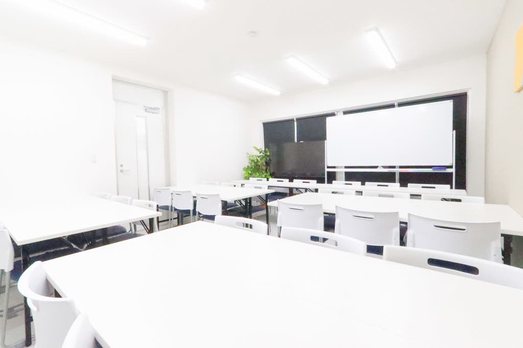 【目黒駅正面口 15秒！駅直結アトレ目黒2隣り！30名】モニター・ホワイトボード・WiFi無料！ふれあい貸し会議室 目黒No83の写真9