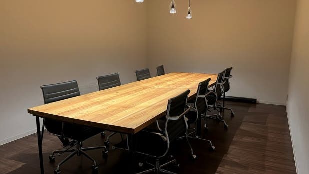 名古屋会議室 ビズ・スクエアなごや店 ミーティングルーム2の写真1