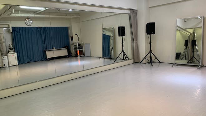 秋葉原、御徒町 徒歩7、8分のレンタルスタジオ。ポールエアリアル可能の写真2