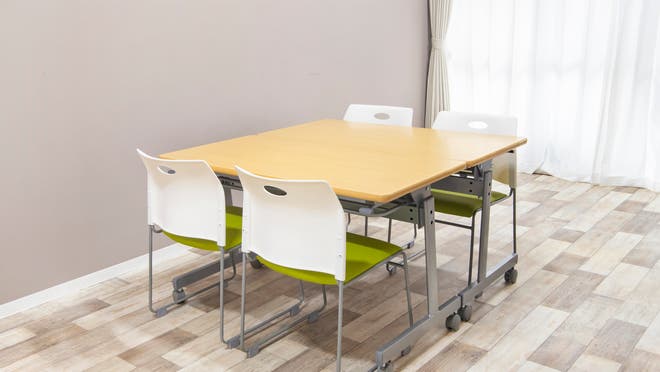 【新宿御苑前駅徒歩1分】【完全個室型レンタルサロン】エステ・整体/広々31㎡個室/即予約可能/施術台2台有/備品無料/固定光の写真18