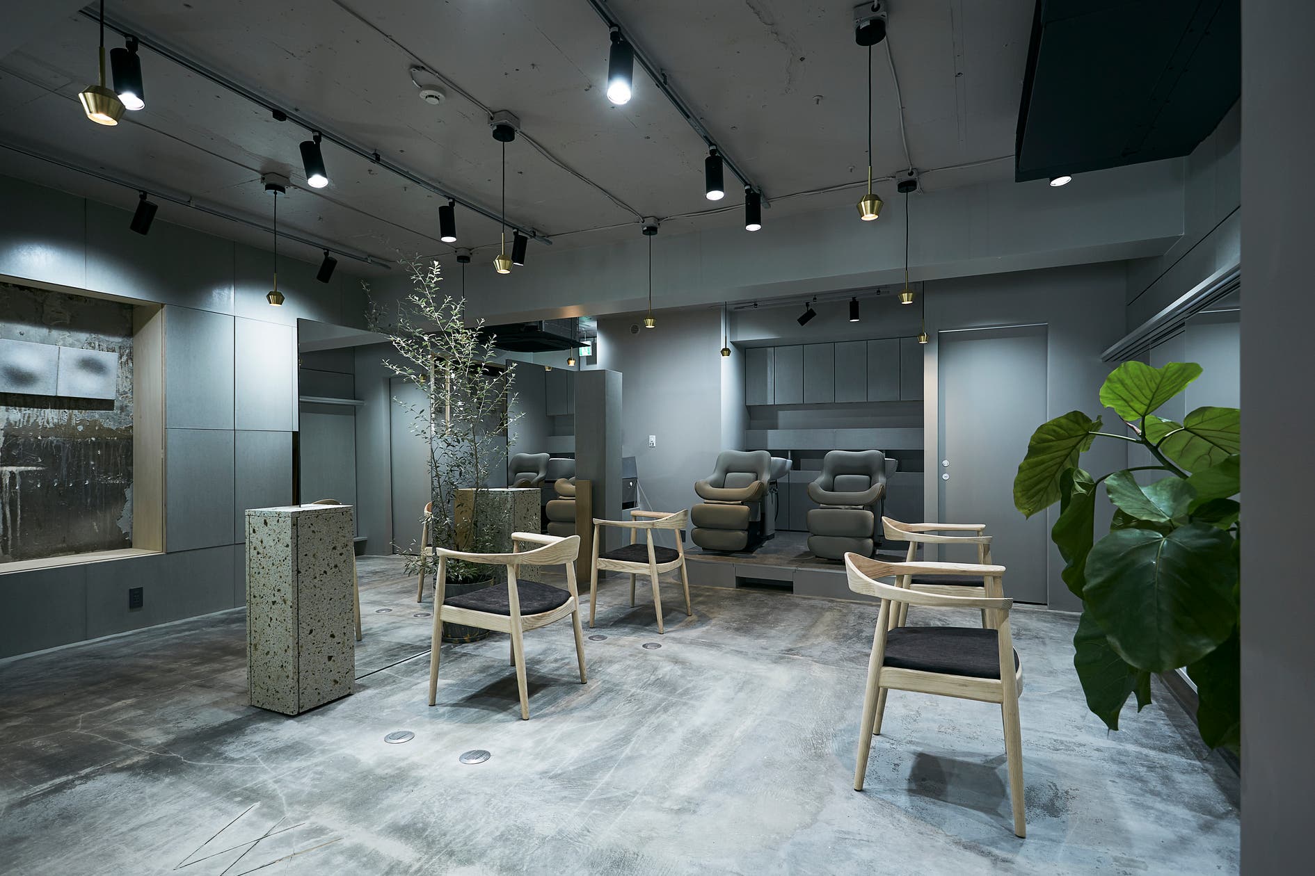 【自由が丘駅1分のPOPUPスペース】カフェ兼美容室の店内を活用したPOPUPや展示販売会等におすすめの写真2