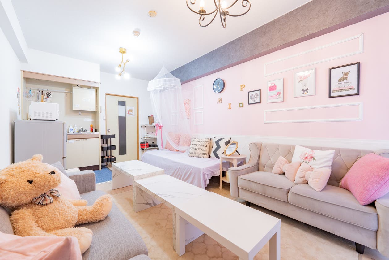 ✨ビデオライト、リングライト📸ゴミ捨て無料💁‍♀️池袋徒歩2分 | 最大15名 | 天蓋付きベッド |の写真8