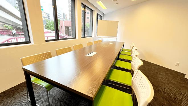 大阪会議室 梅田北新地店 Room D(セルフ設営/当日予約OK)の写真5