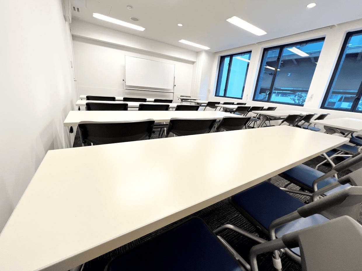 大阪会議室　梅田北新地店　Room C（セルフ設営/当日予約OK）の写真7