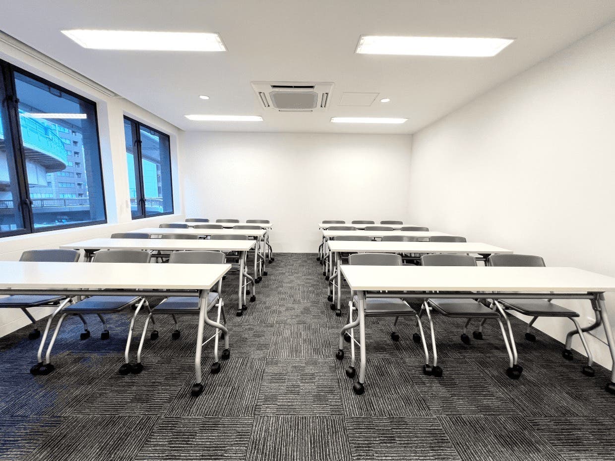 大阪会議室　梅田北新地店　Room C（セルフ設営/当日予約OK）の写真4