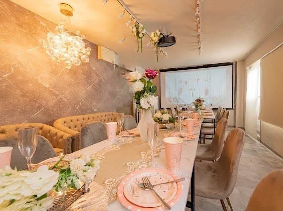 心斎橋駅30秒🌼最大33人24時間利用OK♡大丸心斎橋目の前/120インチ高機能プロジェクター/結婚式二次会♡懇親会♡オフ会の写真19