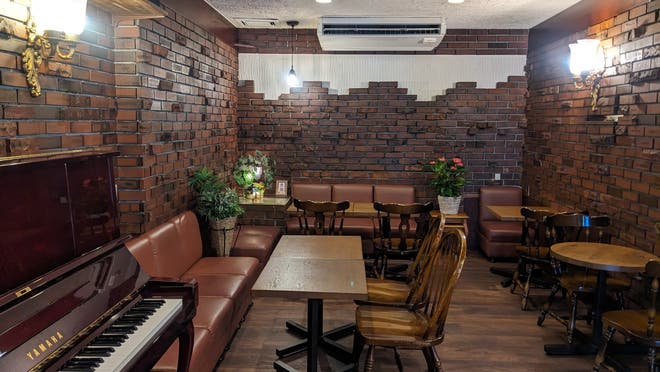 【豪華カフェ&バー】50名着席可・豊中駅 徒歩2分・約90㎡(パーティ・2次会・撮影会・レッスン・各種イベント)の写真12