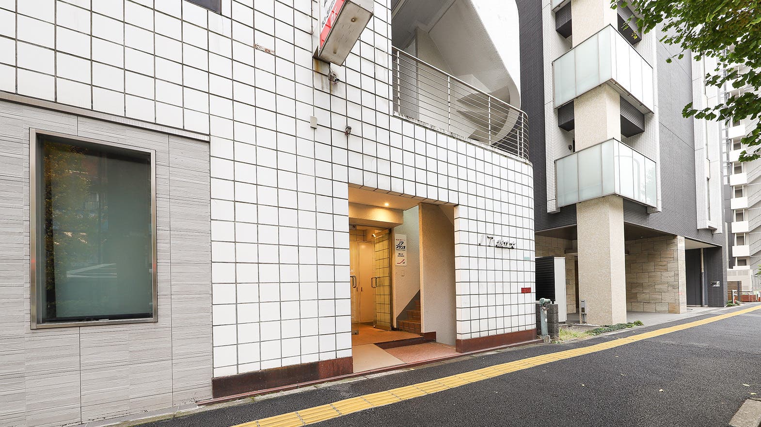 NEW✨【都立大徒歩２分】打合せやテレワークに最適｜⚡電源 WiFi TVモニター 無料｜HOLZ-501の写真6