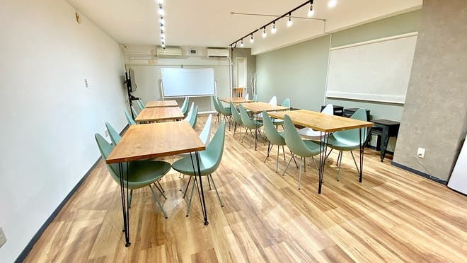 三ノ宮駅5分!ゆったり55m2/飲食🆗nuro光💡100inchプロジェクター/会議/セミナー/懇親会/撮影会トワールの写真6