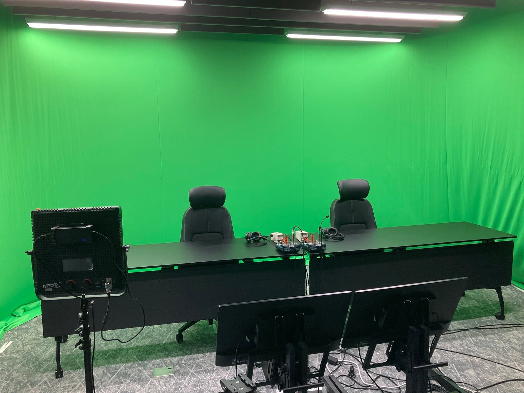 自由が丘徒歩4分、初心者歓迎、手ぶらでOKな機材・専門スタッフ完備のスタジオ　ウェビナーからeスポーツ大会まで対応可能の写真6