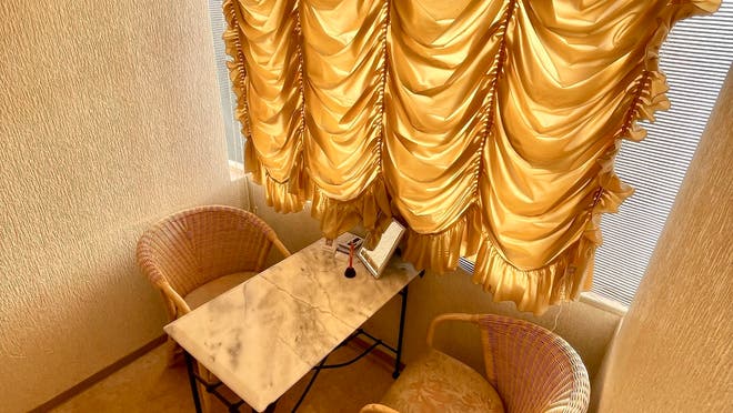 【メインスペース内ベット1台レンタル】~平日20%OFF!~ ヨーロピアン基調の落ち着いた店内で自分らしくワークライフ✨の写真11