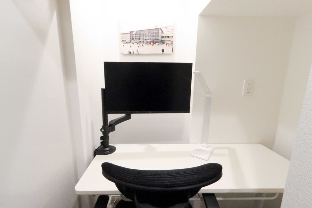 【品川駅　徒歩3分！完全個室！3名使用可！】モニター・WiFi無料！流し台あり！土足OK！ふれあい貸し会議室 品川No86の写真5