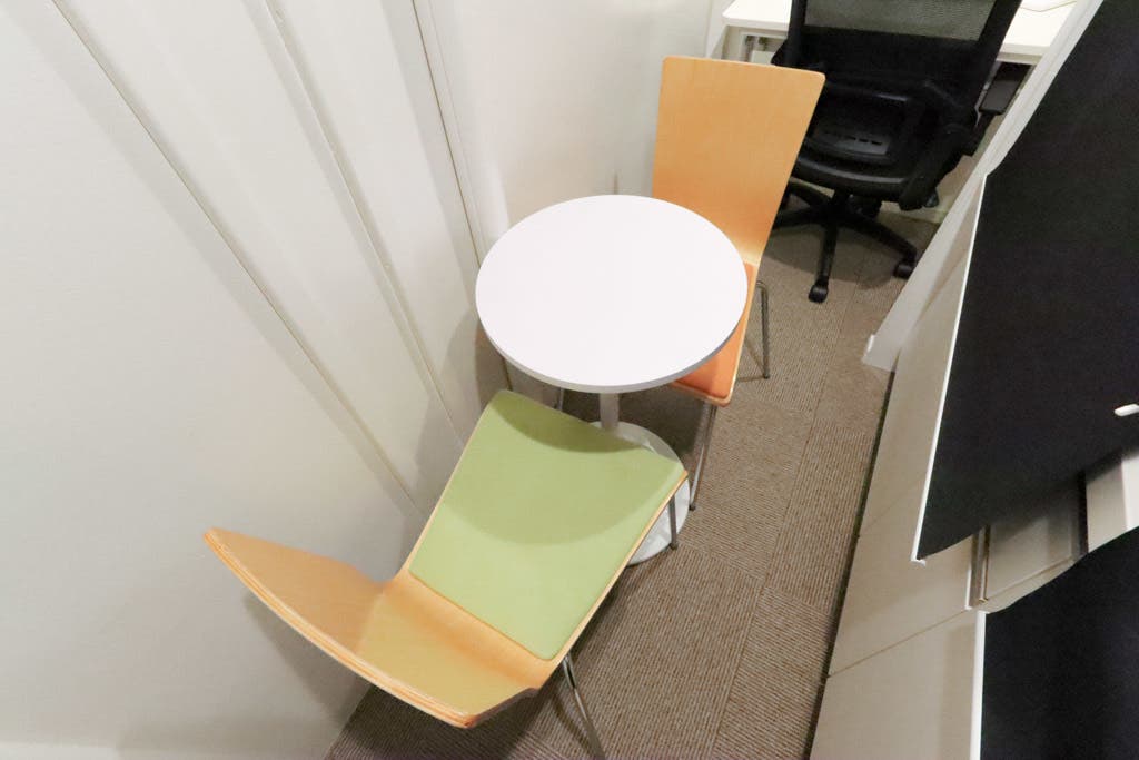 【品川駅　徒歩3分！完全個室！3名使用可！】モニター・WiFi無料！流し台あり！土足OK！ふれあい貸し会議室 品川No86の写真7