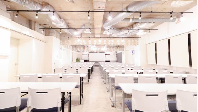 【渋谷駅徒歩1分!ヒカリエ隣!122名】プロジェクタ・ホワイトボード・WiFi・無線マイク無料!ふれあい貸し会議室 渋谷No77の写真1