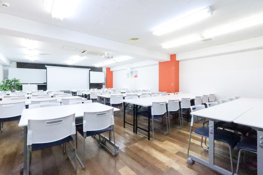 【渋谷駅1分！ヒカリエ隣！81名】プロジェクター・ホワイトボード・WiFi・無線マイク全て無料！ふれあい貸し会議室 渋谷No89の写真8