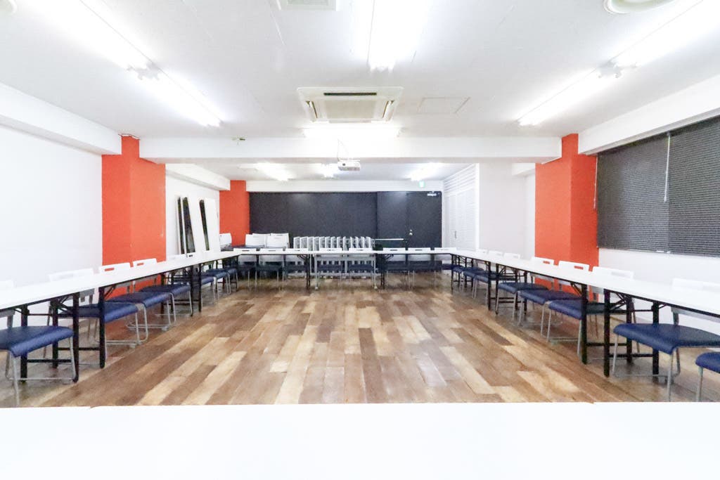 【渋谷駅1分！ヒカリエ隣！81名】プロジェクター・ホワイトボード・WiFi・無線マイク全て無料！ふれあい貸し会議室 渋谷No89の写真15