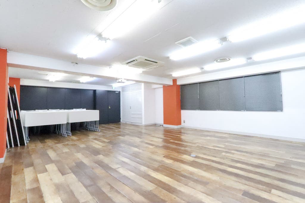 【渋谷駅1分！ヒカリエ隣！81名】プロジェクター・ホワイトボード・WiFi・無線マイク全て無料！ふれあい貸し会議室 渋谷No89の写真25