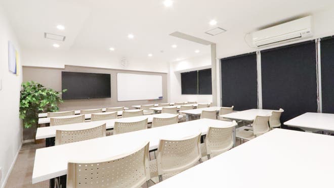 【品川駅 徒歩3分!完全個室!30名使用可!】大型モニター・WiFi無料!土足OK!ふれあい貸し会議室 品川No87の写真1