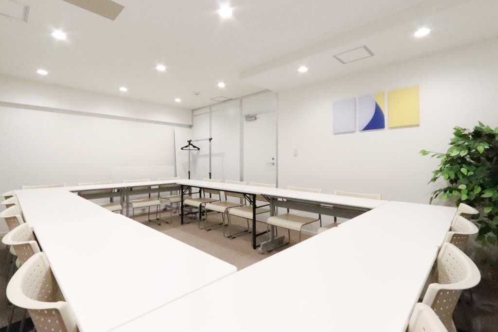 【品川駅　徒歩3分！完全個室！30名使用可！】大型モニター・WiFi無料！土足OK！ふれあい貸し会議室 品川No87の写真14