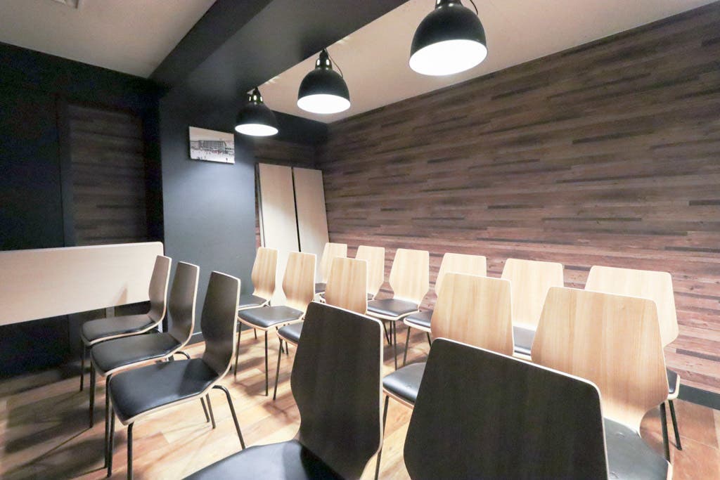 【渋谷駅1分！ヒカリエ隣！16名】大型ディスプレイ・ホワイトボード・WiFi無料！お洒落な空間！ふれあい貸し会議室 渋谷No91の写真13