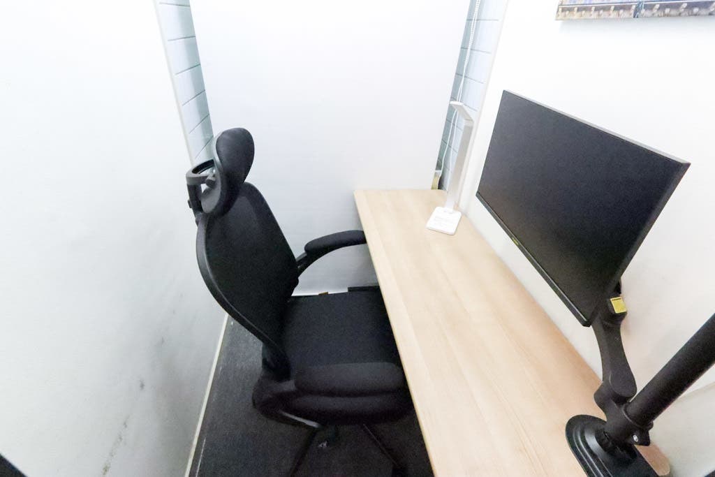 【渋谷駅徒歩1分！渋谷ヒカリエ隣！1名用完全個室！】ディスプレイ・WiFi全て無料！流し台あり！ふれあい貸し会議室 渋谷No92の写真7