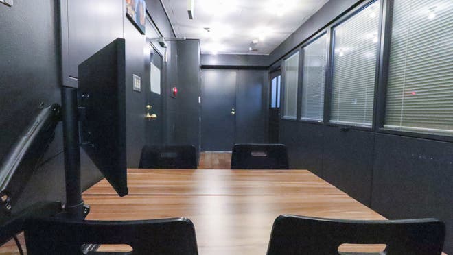 【渋谷駅1分!ヒカリエ隣!4名用】ディスプレイ・ホワイトボード・WiFi無料!ふれあい貸し会議室 オープンスペース渋谷No93の写真5