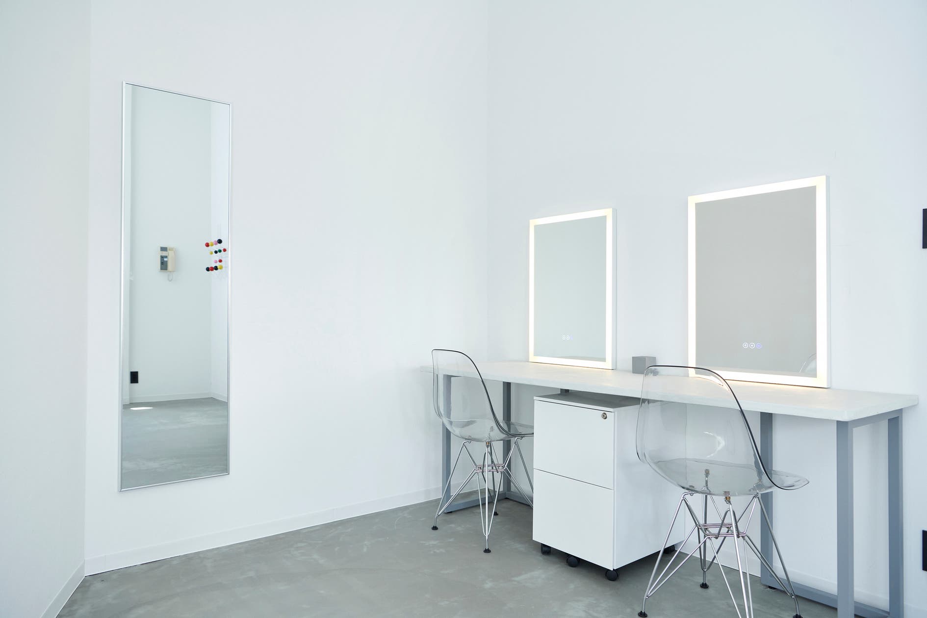 【レビュー特典 】天井高4.0m・125㎡本格撮影スタジオ／駐車場1台無料／渋谷駅から30分／最寄駅『宮崎台駅』の写真10