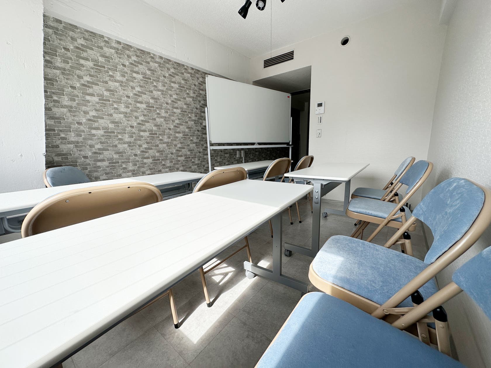 ✨新大阪駅10秒✨超高速光Wifi✨プロジェクター✨55型TV✨amazon fire stick✨の写真10