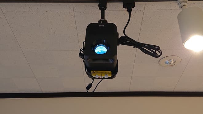 春日部市の武里駅東口から徒歩1分/防音仕様プライベートスペースの写真8