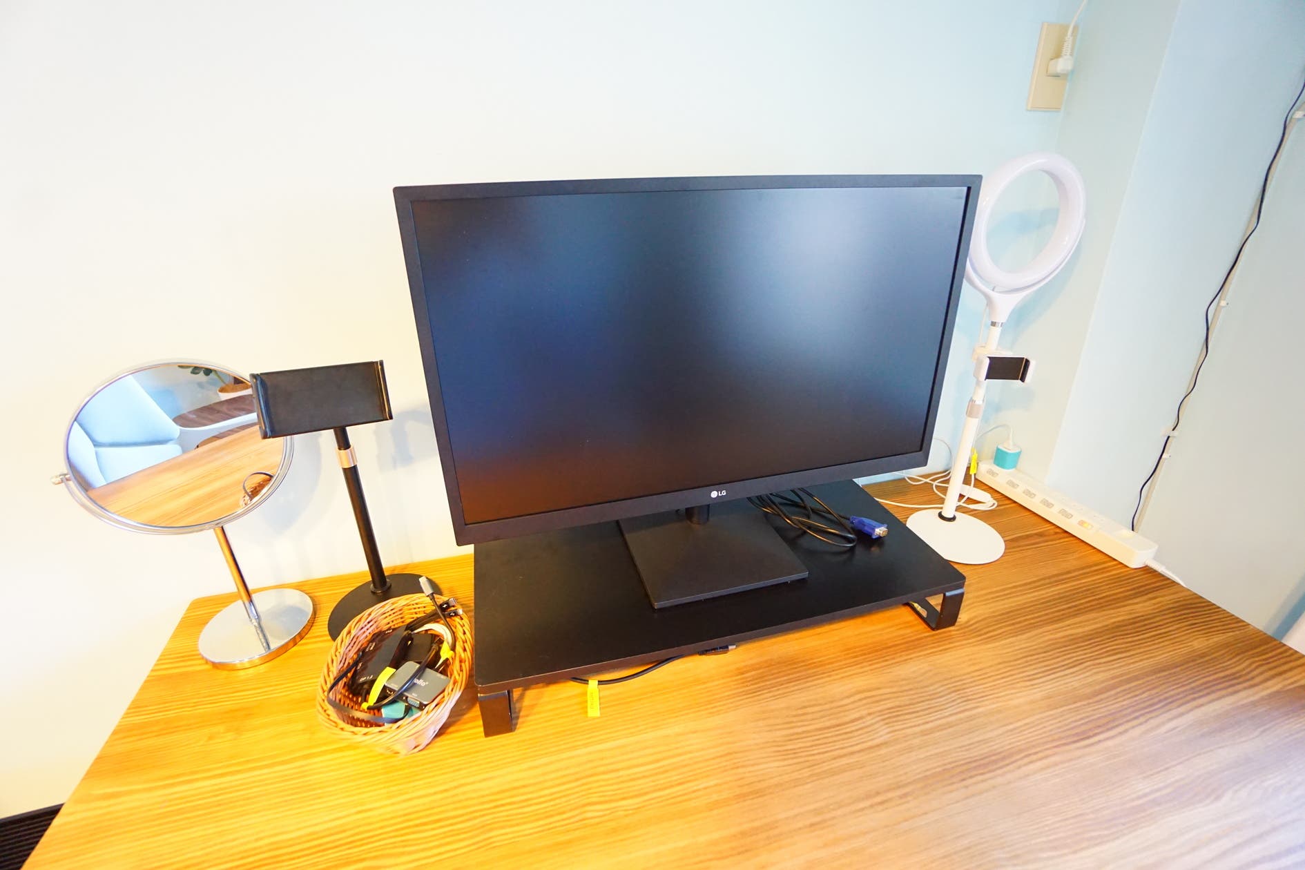 ⭐️光回線導入！⭐️＜日吉ミニマルオフィス102＞完全個室✨モニター/テレワーク/Web会議,面接/自習/作業場所の写真5