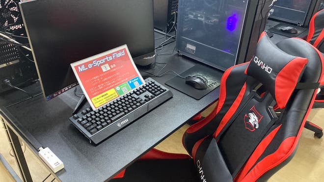 JR錦糸町駅から徒歩3分、24時間いつでも使える、ネットカフェ併設のesports施設の写真4