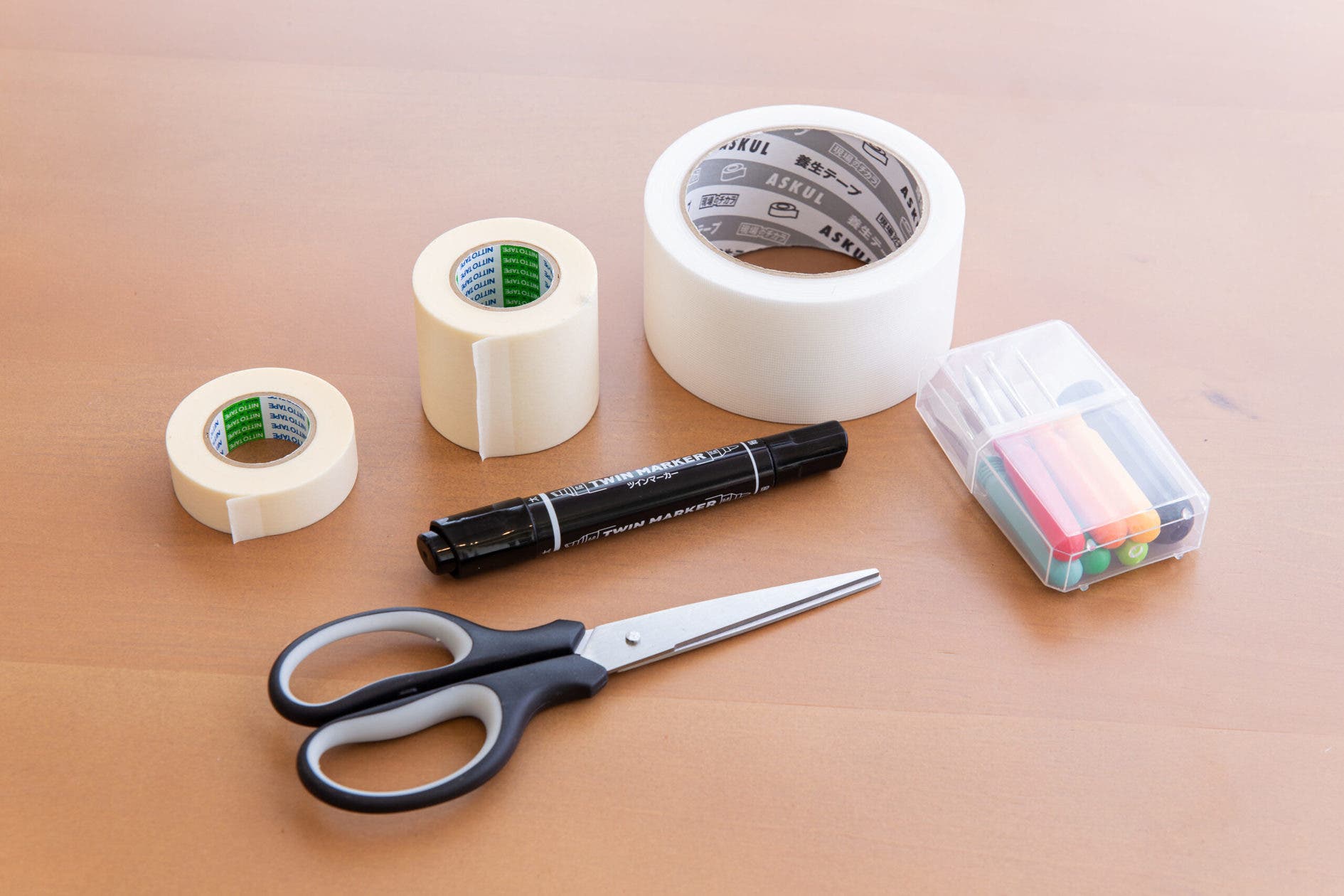 【メレンゲクッキー】アーチ壁とアンティークドア、猫足バスタブがある、おとなカワイイ撮影スタジオの写真25