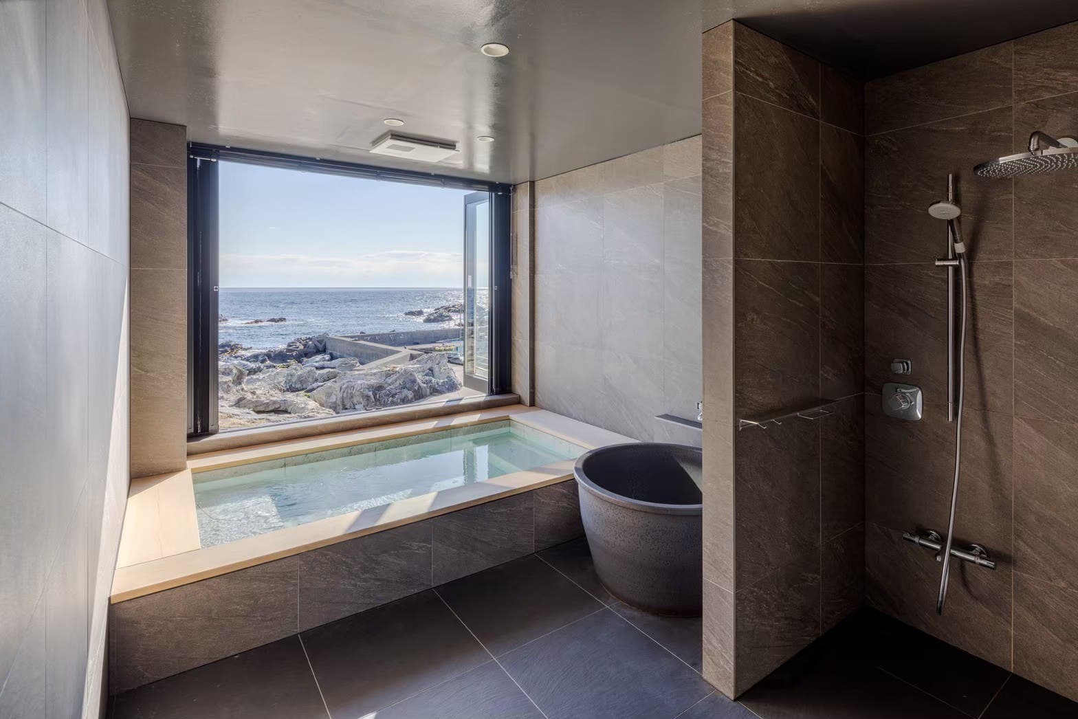 【絶景＆豪華設備！千葉県館山市の大型別荘で至福のひとときを】の写真10