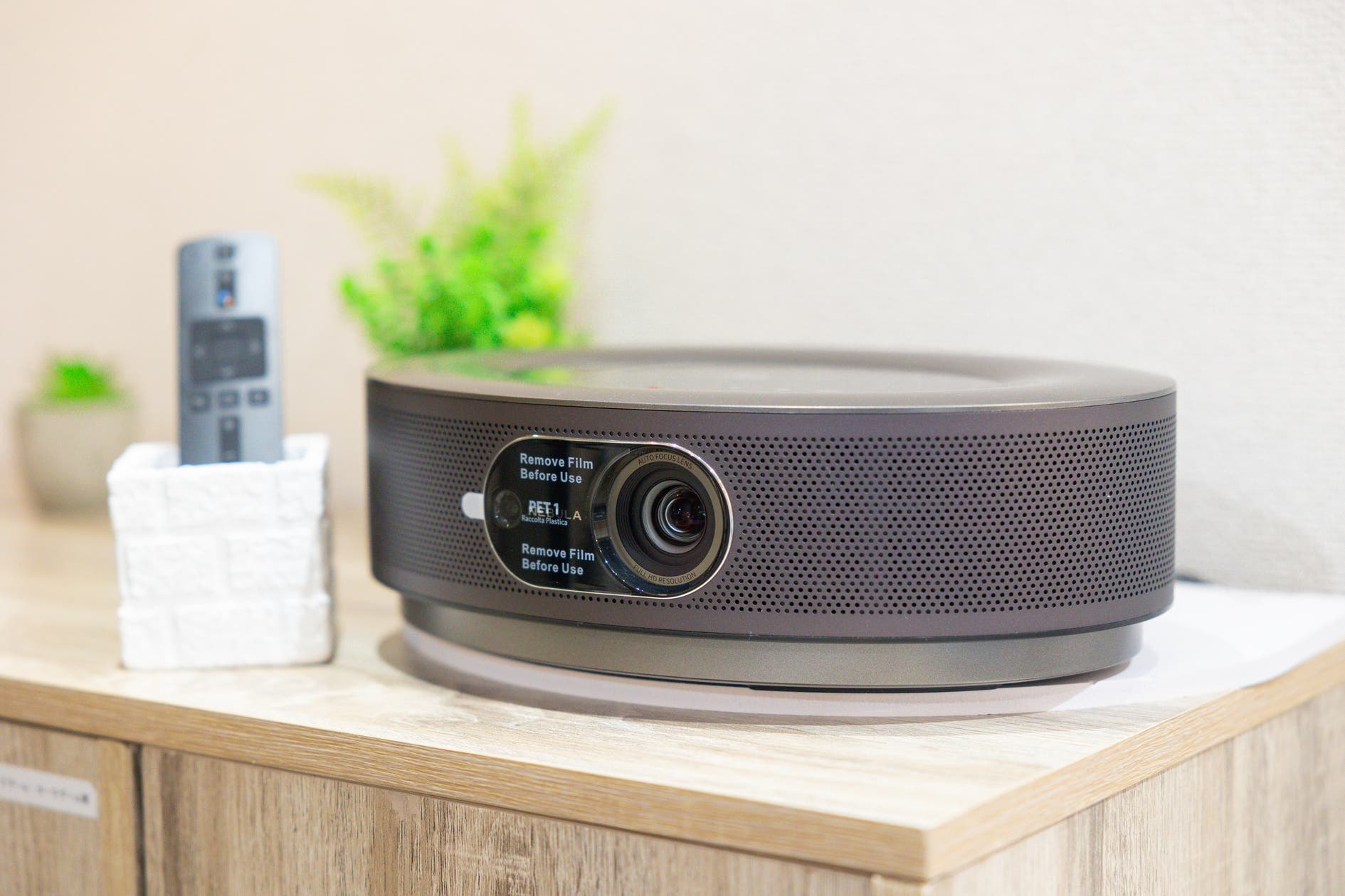 【プロジェクター】Anker Nebula Cosmosの画像1