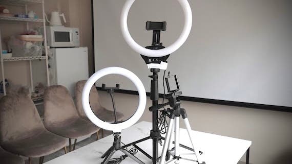 《マテリアル天満》推し活🤍駅近20秒♡150プロジェクター/祭壇🤍/NETFLIX・hulu見放題/高速光の写真14