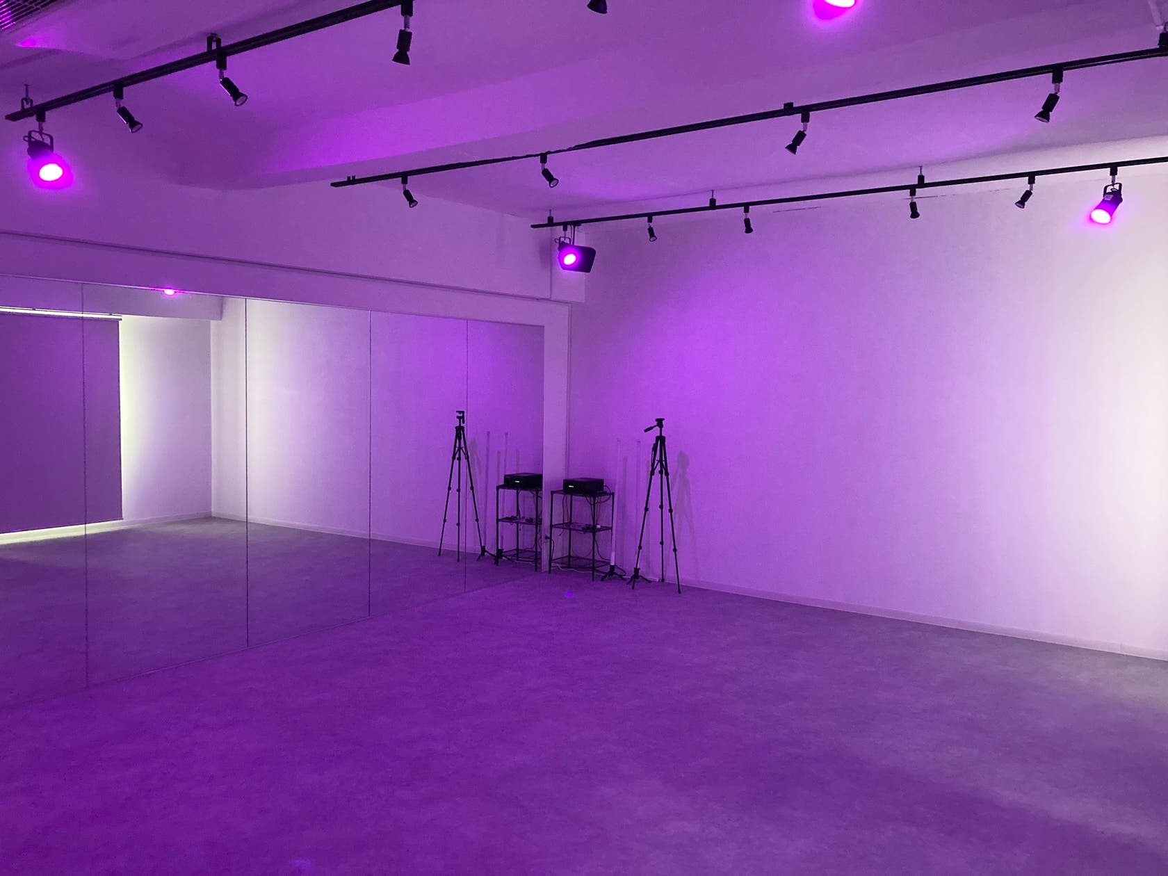 札幌中心部・駅徒歩1分でアクセス抜群！！綺麗でオシャレ、SNS映え◎なレンタルスタジオ♪の写真9