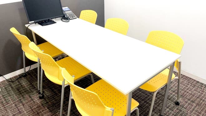 名古屋会議室 プライム 第13会議室【名古屋駅徒歩4分・無料Wi-Fi・最大6名・プライムセントラルタワー名古屋駅前店】の写真2