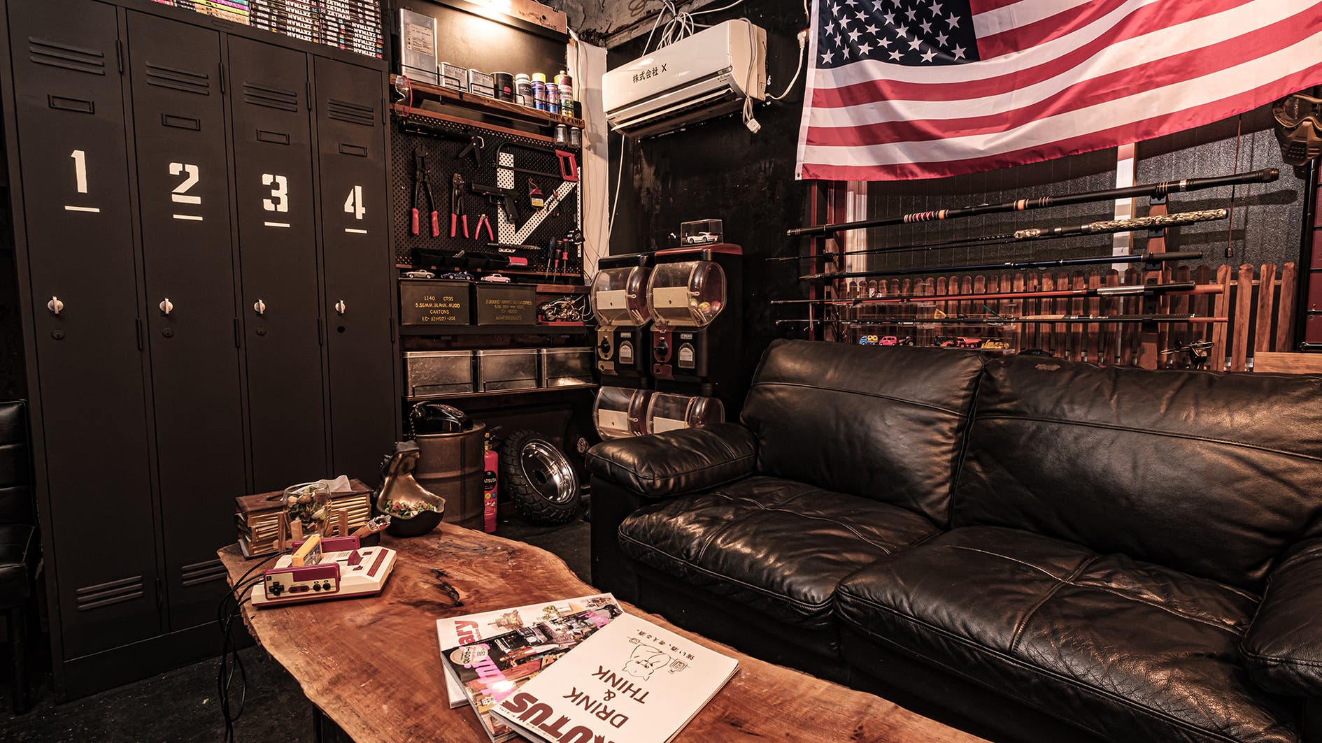 【ストロボ無料レンタル】アメリカンガレージ/廃墟/工場/サイバーパンク/スモークマシン/レトロの写真7