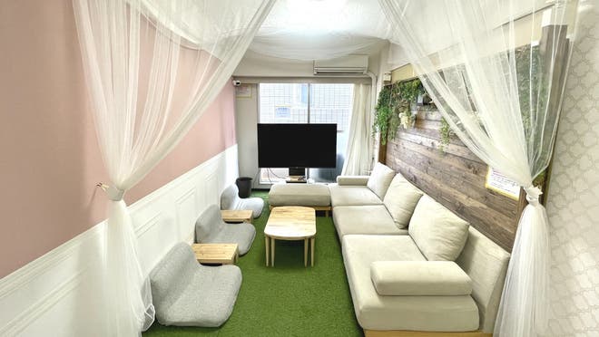 【高田馬場駅3分】✨ボドゲ充実・勉強会・動画配信・映画鑑賞・オフ会・ママ友会におすすめ♪ 🗑️ゴミOK📺55TVの写真4