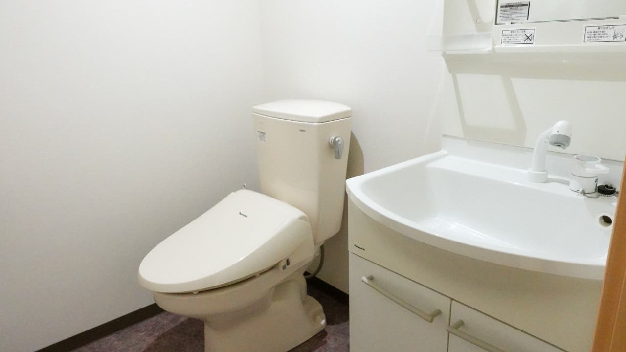 【高田馬場駅3分】✨ボドゲ充実・勉強会・動画配信・映画鑑賞・オフ会・ママ友会におすすめ♪ 🗑️ゴミOK📺55TVの写真17