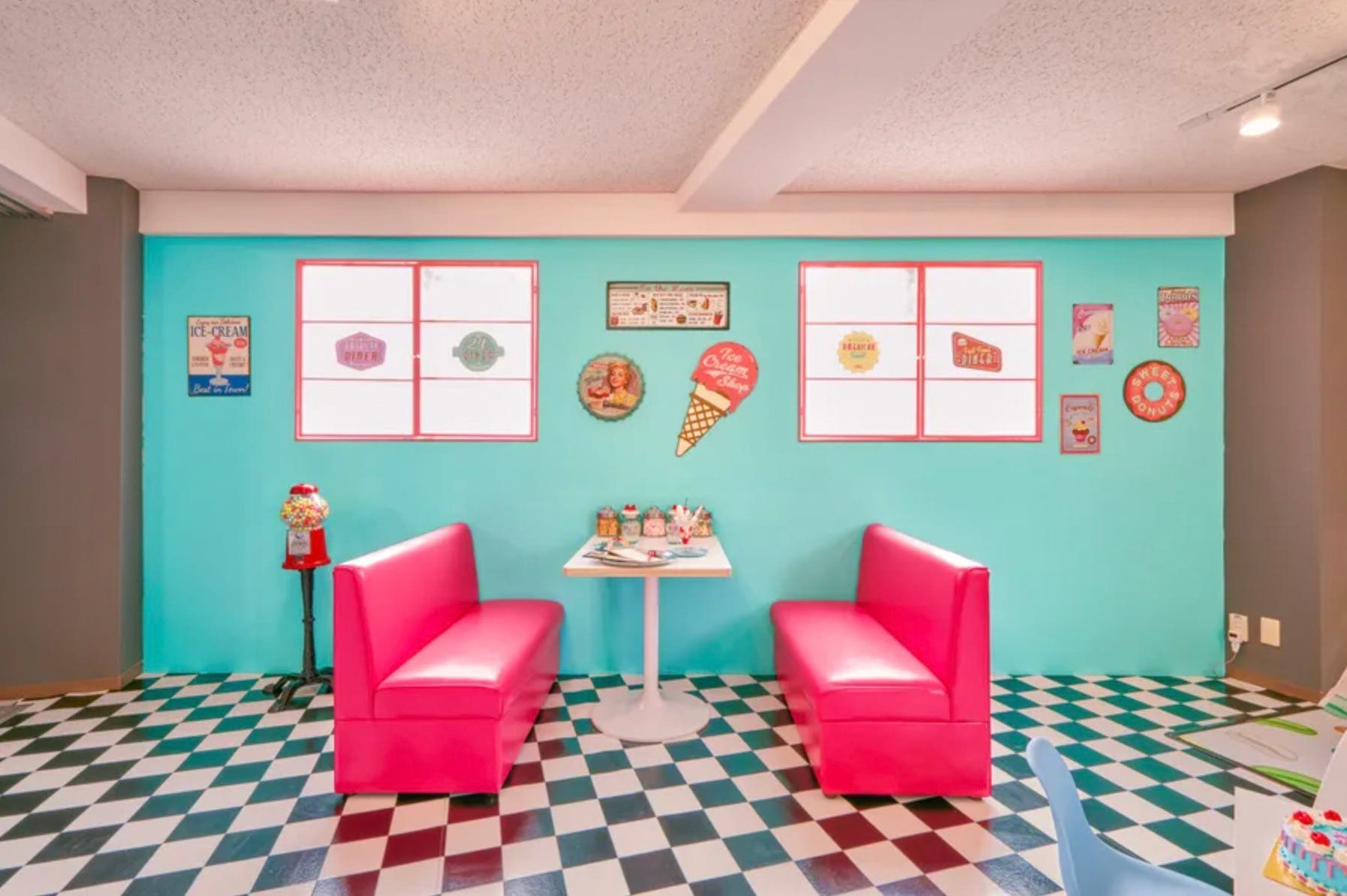 【ジェリービーンズ】アメリカンダイナー風のとびきりポップでカラフルなスタジオの写真5