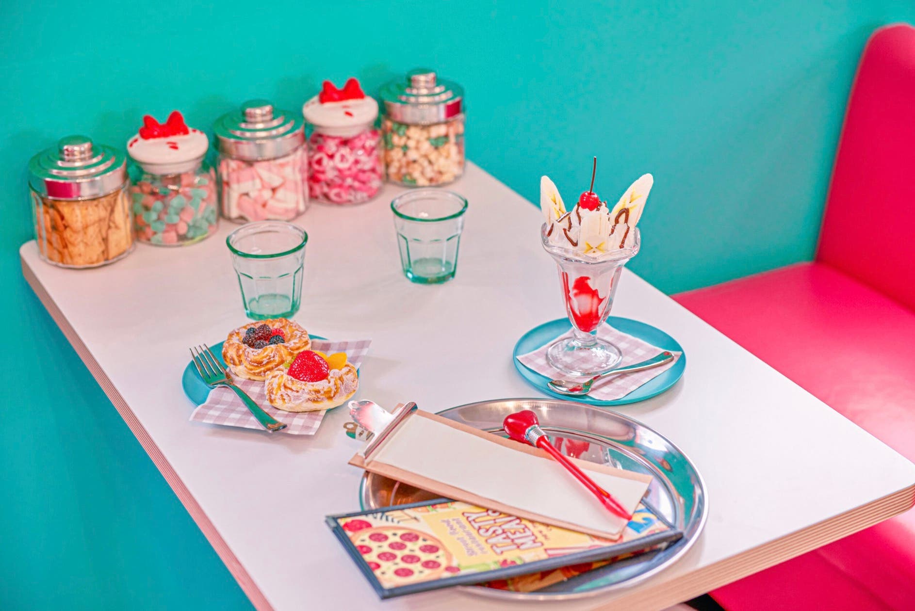 【ジェリービーンズ】アメリカンダイナー風のとびきりポップでカラフルなスタジオの写真8