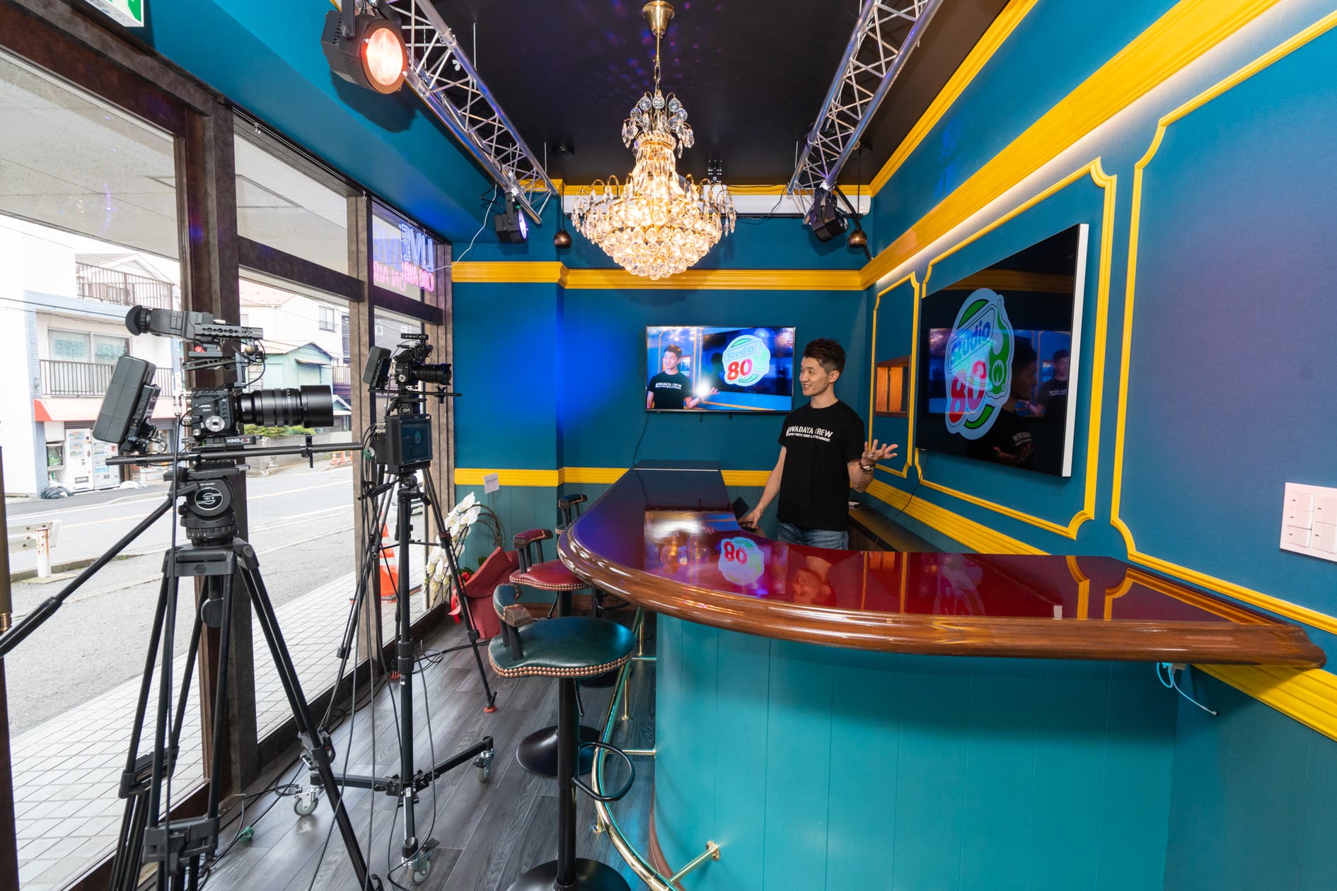 【Studio80 横浜駅徒歩10分】LEDスタジオ＋80’アメリカ風 BARスタジオ / MAスタジオの写真10